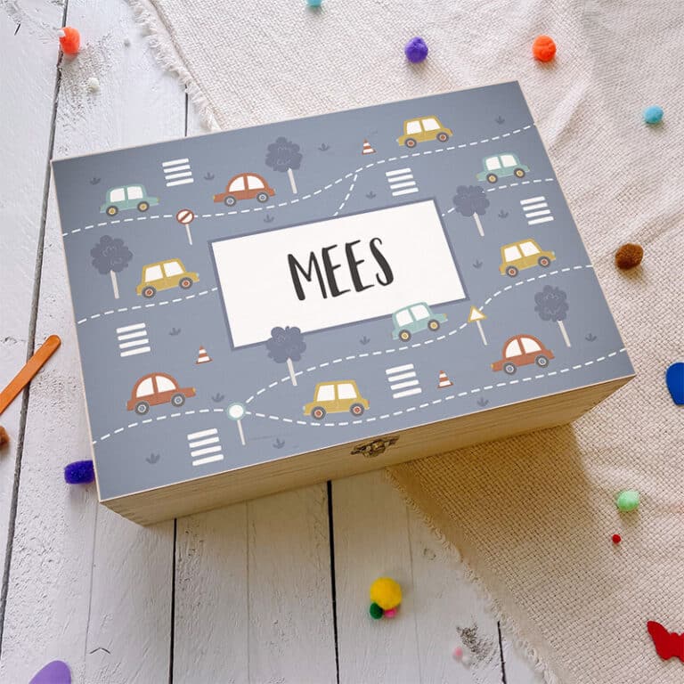 Shop een knutselbox met naam voor je kindje bij Hip&Mama Box